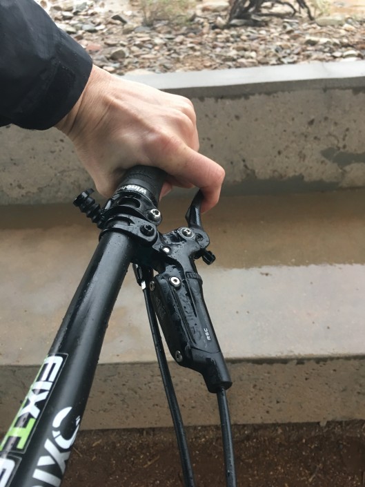 Technique of the Week: Brake Levers and Braking Technique - DirtSmart MTB