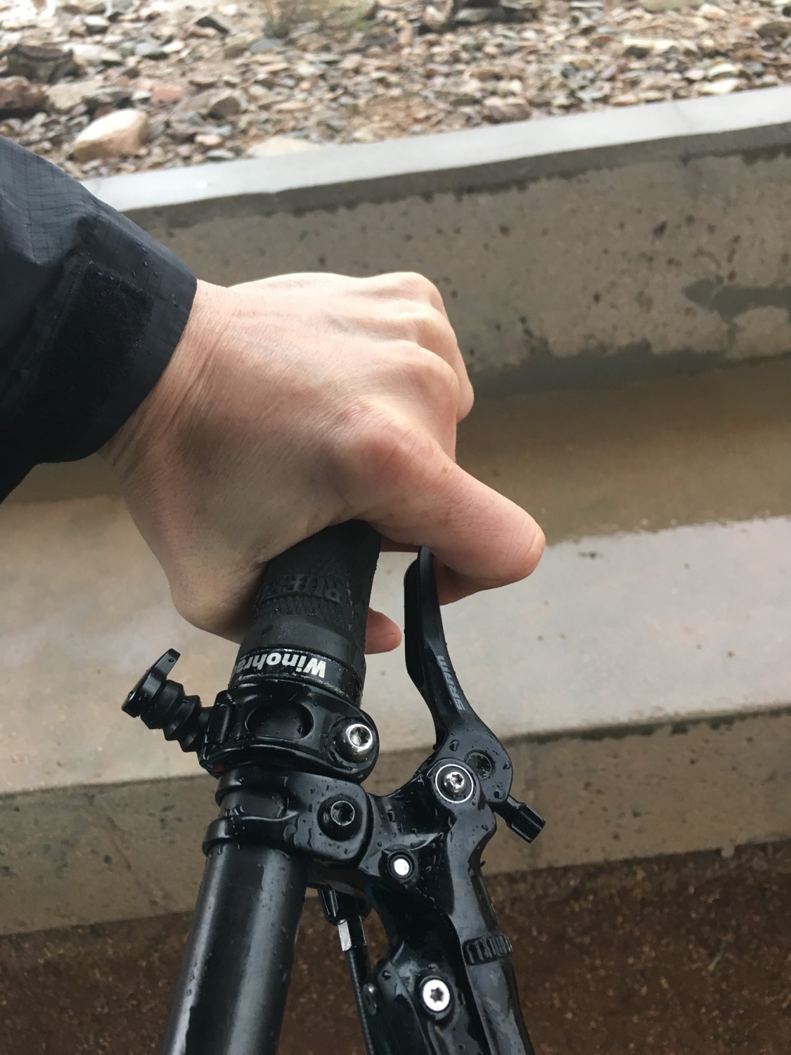 Technique of the Week: Brake Levers and Braking Technique - DirtSmart MTB